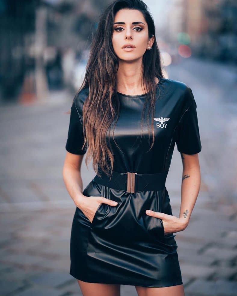 35 Hottest Girls On Instagram 2024 Techuseful